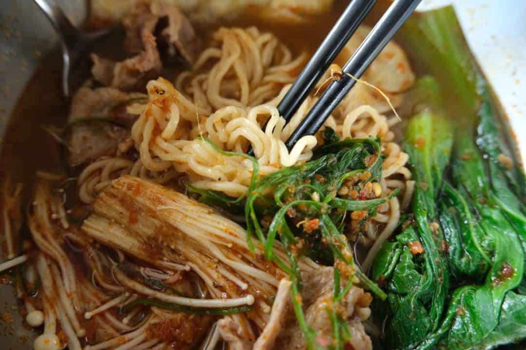 Spicy Enoki Mushroom Recipe - Conscious Eating